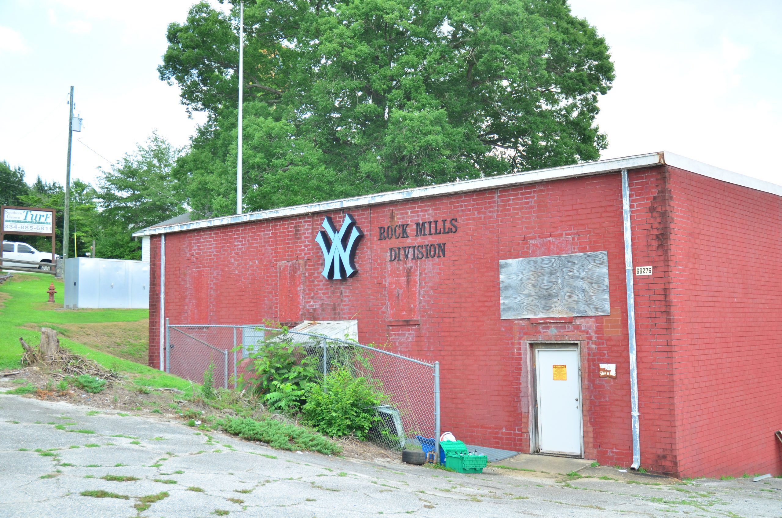 Rock Mills landmark avoids major damage – The Randolph Leader